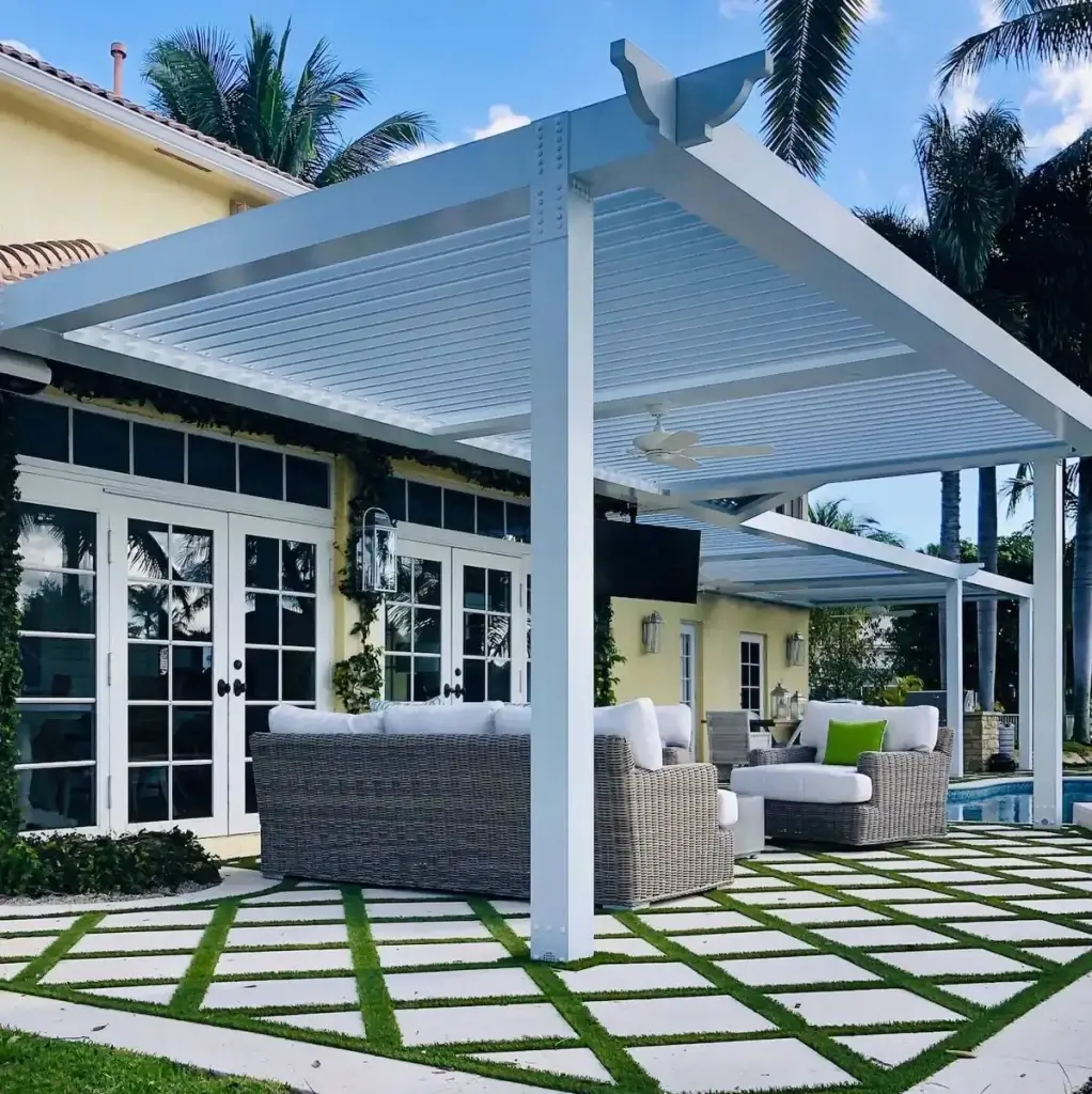 Fenetex Pergola Screens | Retractable Shade Solutions